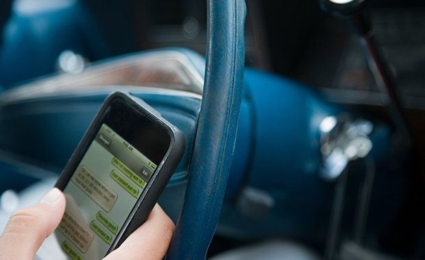 New 'Textalyzer' Device Can Tell Police if You're Texting While Driving ...