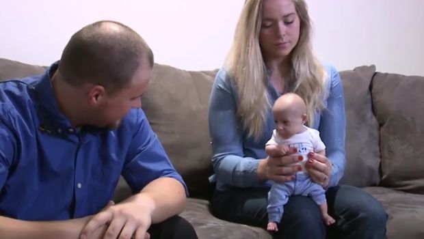 This 7-Month-Old Baby Has Dwarfism, Causing Him to Stay the Size of a ...